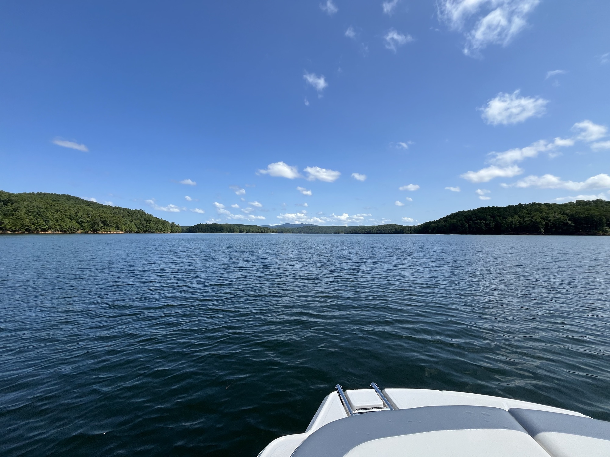 Tranquility at Carters Lake Owners Association – Rustic Sophistication